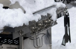 13 Tips for Winter Grilling and Barbecuing - Barbecuebible.com