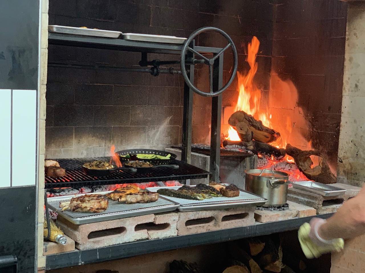 Amazing Wood-Fired BBQ at Tito and Pep in Tucson - Barbecuebible.com