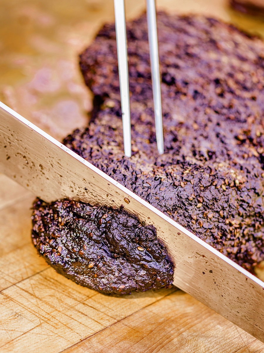 How to Slice Brisket Like a Pitmaster - Barbecuebible.com