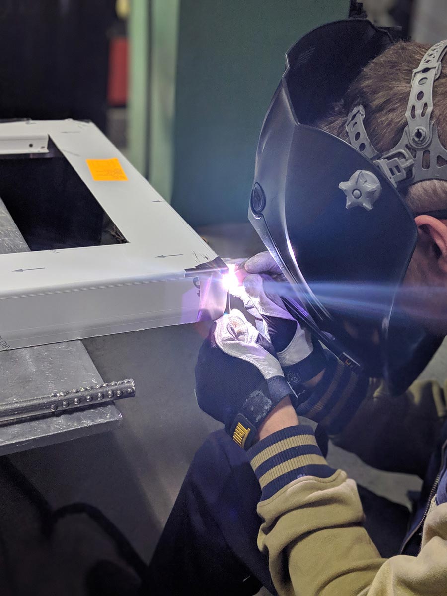 Kalamazoo Creates a Kamado Grill - Barbecuebible.com